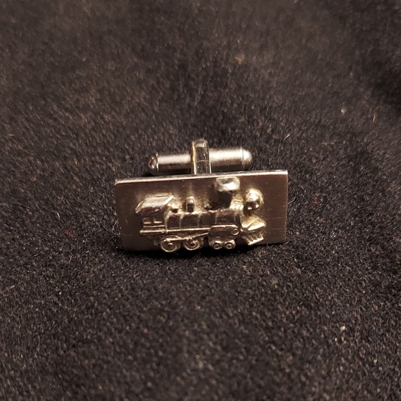 Shields | Accessories | Vintage Shields Train Locomotive Cuff Link | Poshmark